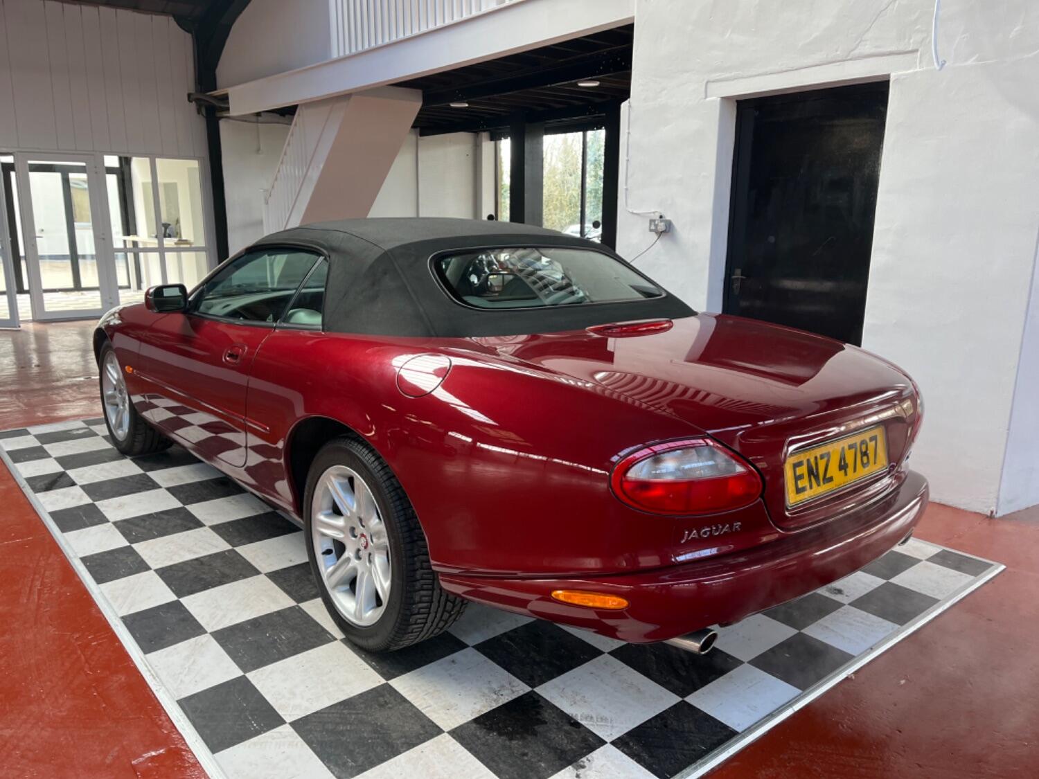 Used JAGUAR XK8 1999 Red for sale - £14990 in GL7 5DT, South ...